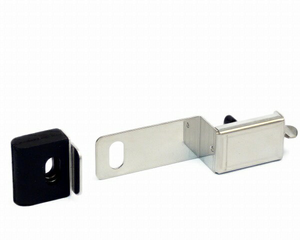 アパート・マンションの空室管理に最適です。サッシ・窓・玄関防犯・補助錠・防犯用品シリーズ扉の施錠。アパートやマンションなどで工事をする時の仮締め、入居者が入るまでの空室の戸締まりとして最適です。カギを紛失して困った、錠が壊れた、長期外出の予...