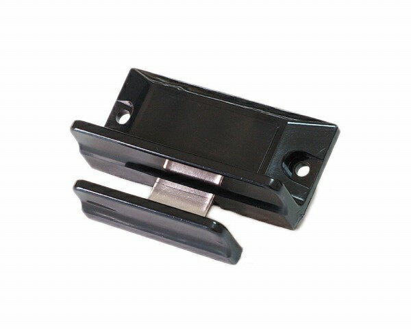 上げ下げ窓用のラッチ把手です。トステム（LIXIL）・トーヨーサッシ金具■部品名： FNMT119■サッシ： NCVゼファー■用途： ラッチ把手■カラー： ブラック交換用上げ下げ窓把手。ラッチ付きの上げ下げ窓用交換把手です。サッシ名： NC...