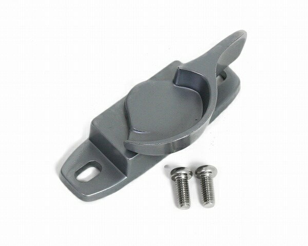 交換用のクレセント（締め金具）です。サッシ用金具シリーズサッシの交換用クレセント。取替用のシングルロッククレセントです。仕上： サチライトクロム。推奨受け： （面付け）NS-113・NS-135・NS-269・（掘込み）NS-24・NS-2...