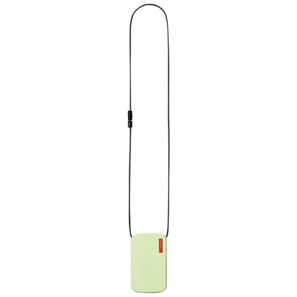 「いつでも　どこでも　かける　おもいだせる」ウェアラブルメモwemoとコラボレーションした、IDカードホルダーです。■IDカードホルダーの背面に、油性ボールペンで書き消しができるwemo機能を採用。■カバー付きなので、筆記面の保護や衣服への...