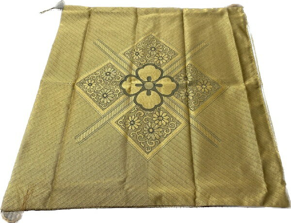 洗い替えに便利な座布団カバーふさ付き。取り外しも簡単。ご家庭に、飲食店、旅館、公民館等にも最適。