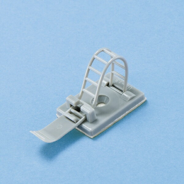 ケーブルサイズにあわせて調節可能なケーブルクランプ。■ケーブルサイズにあわせて調節可能なケーブルクランプです。■高温、多湿個所では、接着テープとネジ止めの併用可能です。