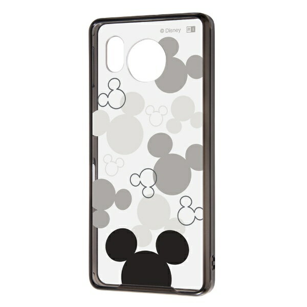 ミッキーマウスのアイコンが散りばめられたハイブリッドケース。カメラレンズに傷が付きにくい。鉛筆硬度2Hで傷に強い。衝撃をやわらげる四つ角のエアクッション構造 。ボタンや端子周りまで保護。