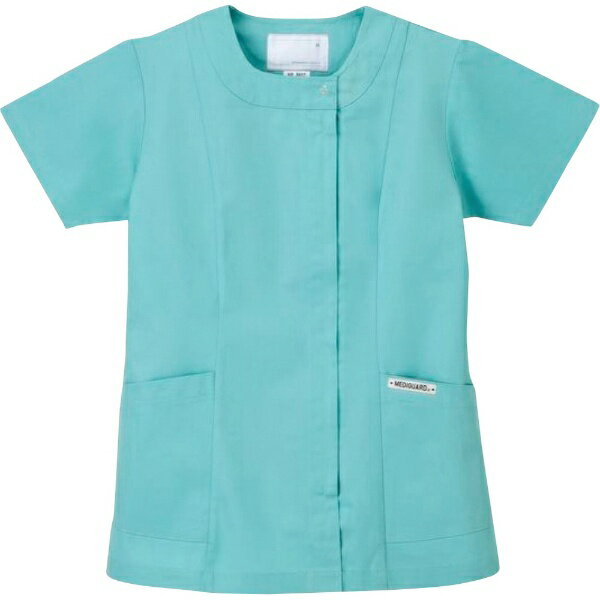 脇よりのオープンファスナー明きです。ゆったりとした肩巾と、身頃のゆとりが着ていることを感じさせないデザインです。腰ポケットの中はペンポケット、はさみポケットなどがついた手術場で必要な機能が充実しています。●両腰ポケット●しっかりとした綾組織...