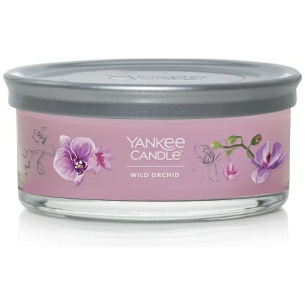 ■YANKEE CANDLEシグネチャータンブラー5ウィック「ワイルドオーキッド」アロマキャンドル■コットンの芯とプレミアムソイワックスのブレンドが、美しい雰囲気を演出します■まるで熱帯の楽園に招かれたような、咲き誇る花々やトロピカルフルー...