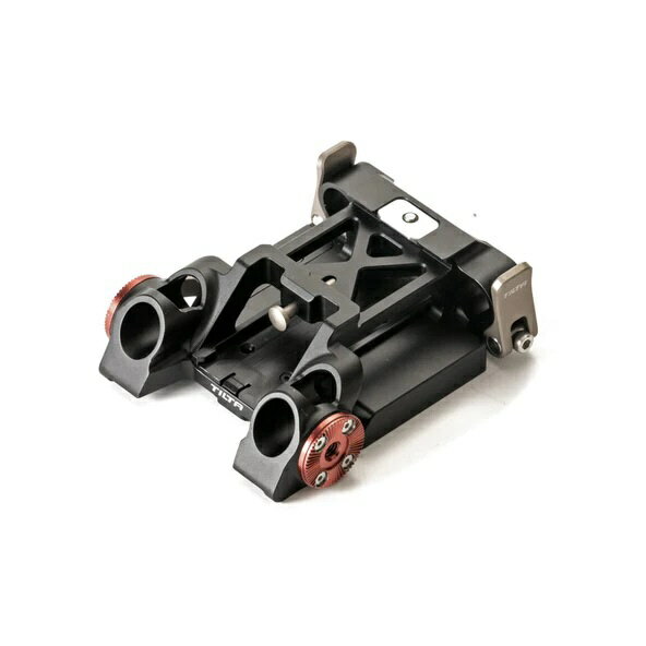 この15mmLWSベースプレートは、15mmロッドサポートを追加し、マットボックスなどのロッドベースのアクセサリを取り付けたり、フォーカスシステムを追跡したりすることができます。デュアルロゼットを使用すると、タイプII / Vサイドハンドル...