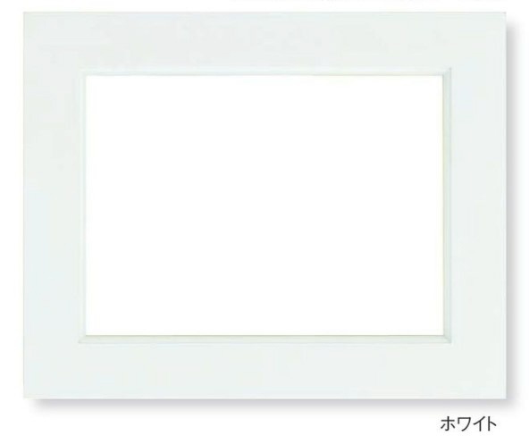 油絵のキャンバスを収容する厚みのある額縁。ライナー部分を最小限にしたシンプルでスタイリッシュなフレーム。すっきりとした印象で油絵を飾りたい方にピッタリです。MDF製