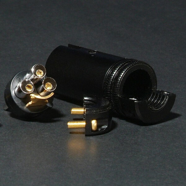バランス型で初めてのケーブル接合部ネジ留め式の発売です。 ハンダによる導通特性、音質の劣化がなく、りん青銅製接点の表面研磨と銀+ロジウムメッキ、-196℃の超低温処理によってこれまでにない圧倒的な導通特性を誇ります。 また、航空グレードアル...