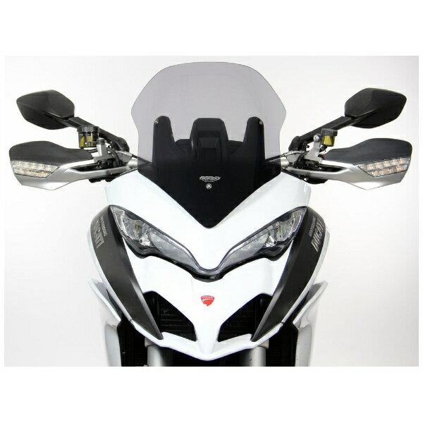 厚み：3タイプ：スクリーン ツーリング色[カラー]：スモークサイズ：幅360mmx長さ500mm材質[素材]：アクリル仕様：グラデーション有り付属品：スクリーンモール型番：822