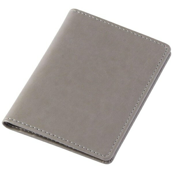 グロワール 2つ折りパスケース裏面にDカン付。別売りのリール付バッグストラップ（GLK1171）と一緒に使える。本体サイズ：W80 × H110 × D10mm包装サイズ：W82 × H114 × D10mm（ヘッダー付OPP袋使用時 H1...