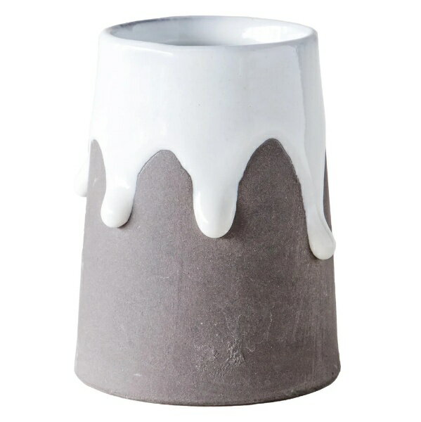 “垂れ”を楽しむ。釉薬が雫のように垂れ落ちるその姿は、一つ一つに違いがあり、個性があります。 ザックリとした土肌の手触りと、ドロッとした釉薬の表情は、新鮮で、他では出会ったことの無い 新しい気持ちにさせてくれるシリーズです。商品サイズ： 直...