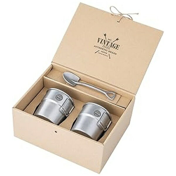 ＜スタッキングマグ＞アウトドアにピッタリのステンレス製ハンドル付きマグ。スタッキングができる形状になっているため収納場所を取らないのに加え、ハンドルを折りたためるので持ち運びにも便利です。ステンレスにヴィンテージ加工を施した独特な味わいはイ...