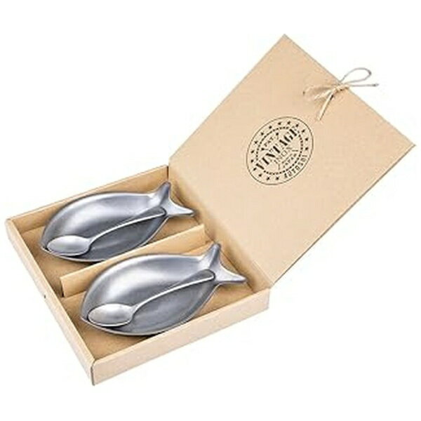 ＜フィッシュプレート＞お魚の形をしたステンレス製の深型プレートです。かわいいデザインながら落ち着いた雰囲気を演出します。＜オールドイングリッシュティースプーン＞シンプルで滑らかなカーブが特徴のオールドイングリッシュシリーズ。手に馴染み機能美...