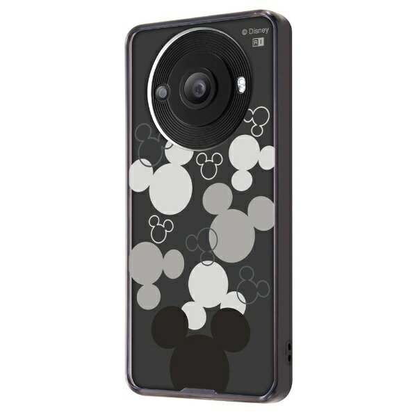 カメラレンズに傷が付きにくい。背面は傷に強い素材【鉛筆硬度2H】。衝撃をやわらげる四つ角のエアクッション構造 。ボタンや端子周りまで保護。●画面保護フィルムをご使用になる場合、フィルムの種類によっては本製品と干渉する場合がありますのでご注意...