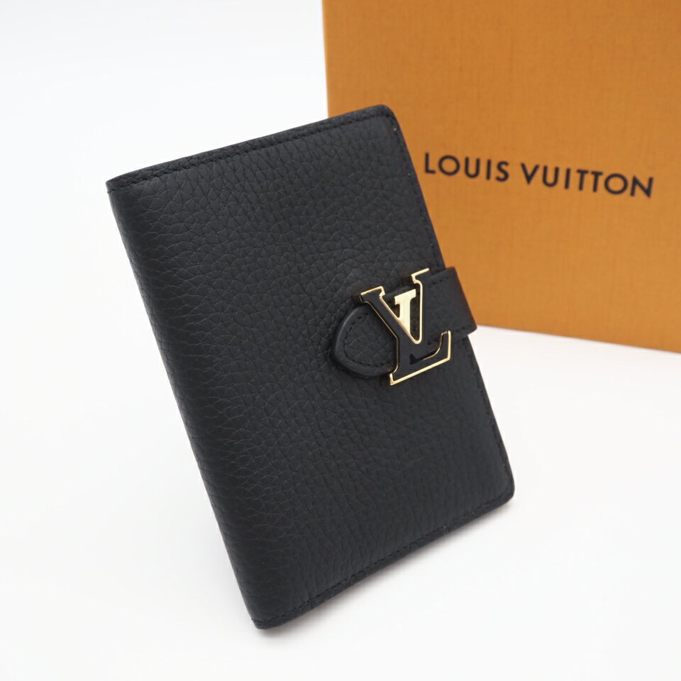 ■ブランド名 LOUIS VUITTON ルイ・ヴィトン ■品名 LV ヴェルティカル ウォレット コンパクト ノワール ■シリアル RFID(ICチップ)内蔵の商品のためシリアルナンバーの記載がありません。 ■型番 M81561 ■カラー...