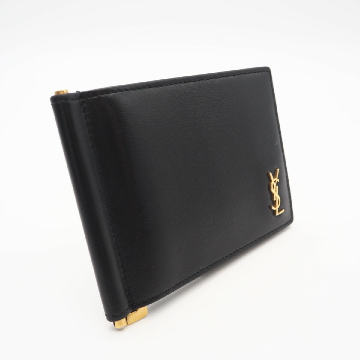■ブランド名 SAINT LAURENT PARIS サンローランパリ ■品名 ビルクリップウォレット ■シリアル 123 ■型番 607738 ■カラー系統 ブラック ■サイズ W約11.5cm x H約8cmx D約1cm ■重さ 67...