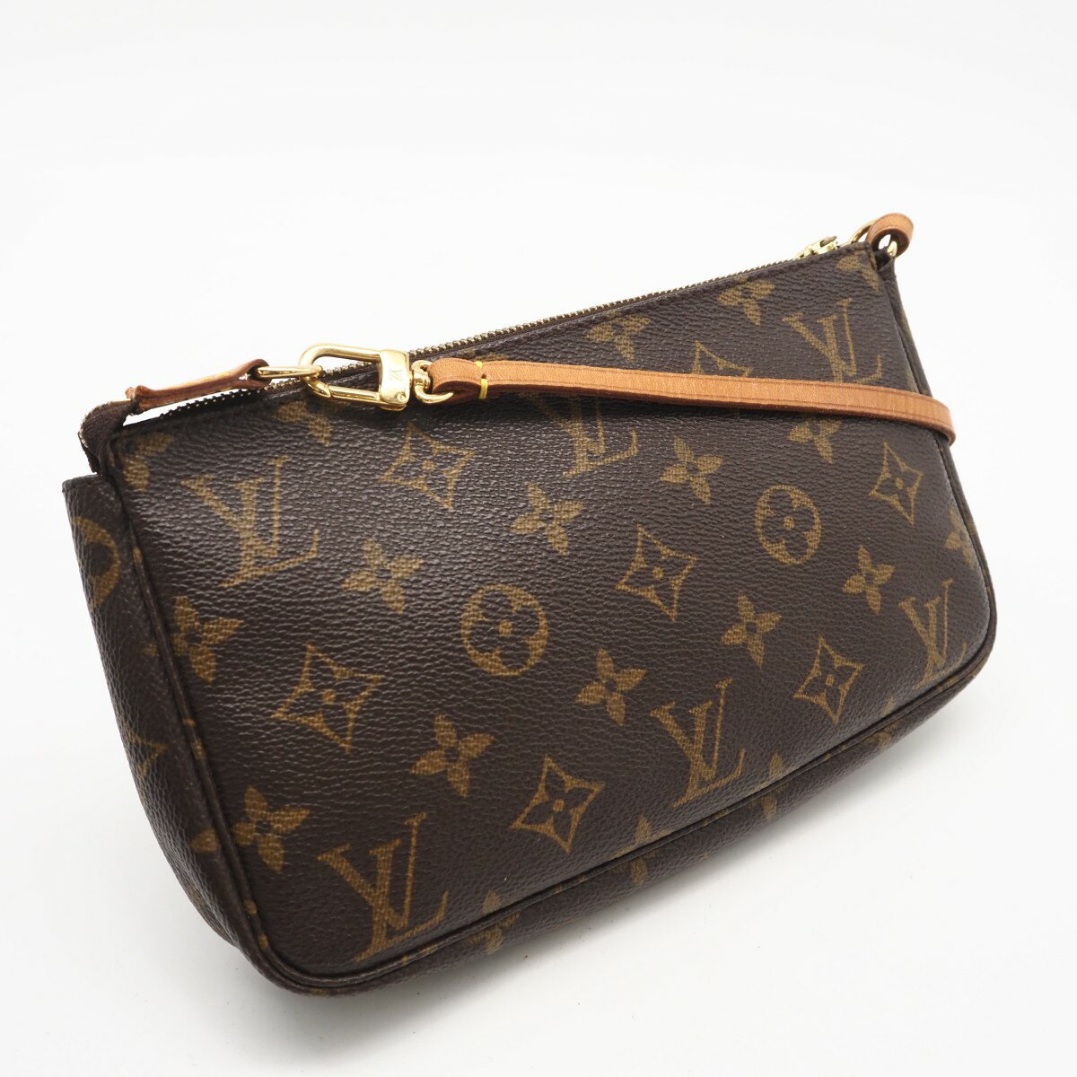 ■ブランド名 LOUIS VUITTON ルイ・ヴィトン ■品名 ポシェット アクセソワール ■シリアル AR0022 ■型番 M51980 ■カラー系統 ブラウン ■サイズ W約21cm x H約13.5cmx D約3cm ■重さ 105...