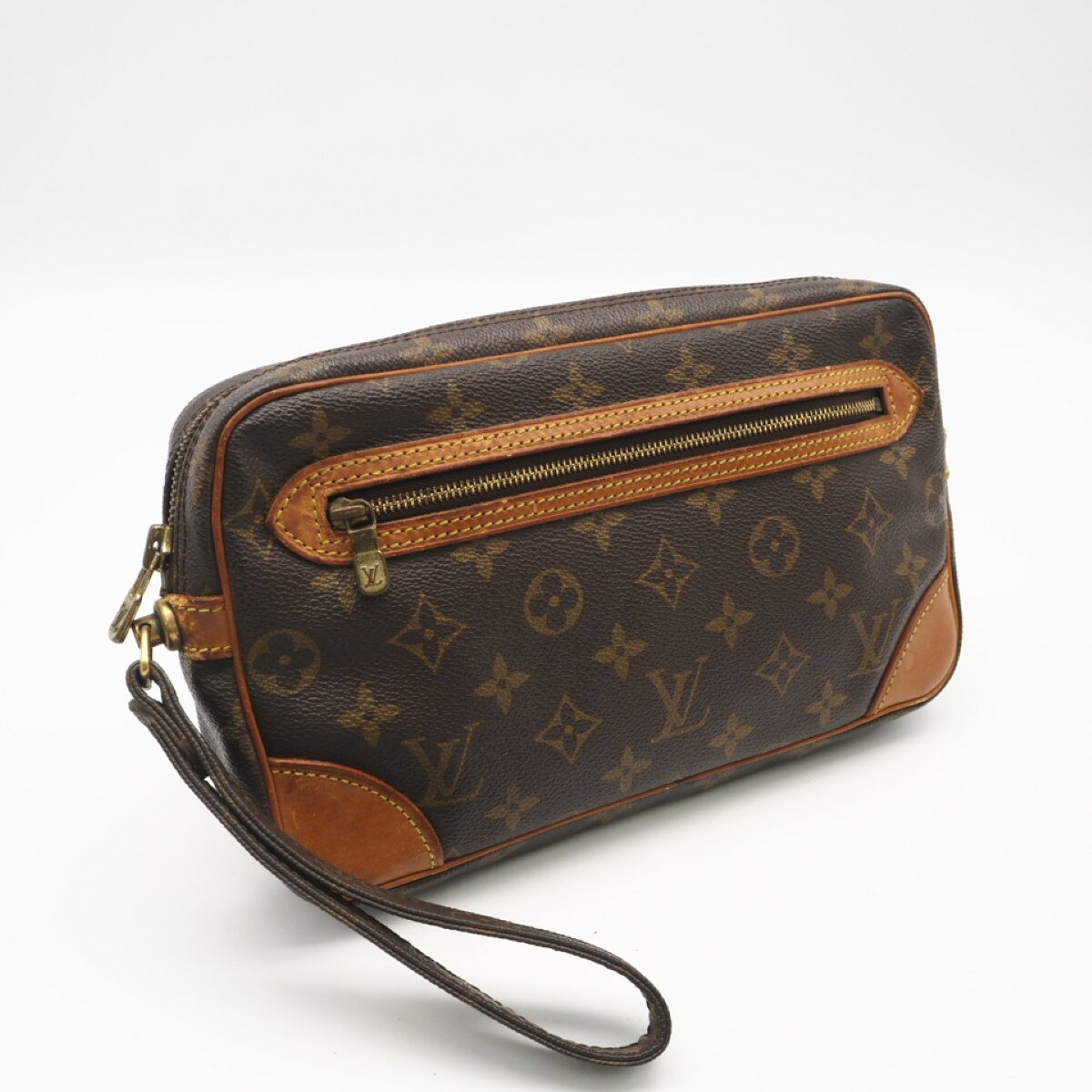 ■ブランド名 LOUIS VUITTON ルイ・ヴィトン ■品名 マルリー ドラゴンヌGM ■シリアル TH1920 ■型番 M51825 ■カラー系統 ブラウン ■サイズ W約26cm x H約15cm x D約4cm ■重さ 355g ...
