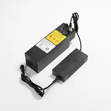 AK-1/AK-1 PREMIUM 専用バッテリーとなります。