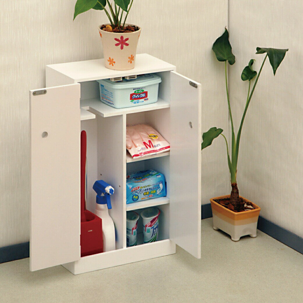 SPEC サイズ：約幅32cm×奥行16cm×高さ54cm 重量：約5kg 材質：MDF 表面加工：ラッカー塗装 生産国：中国