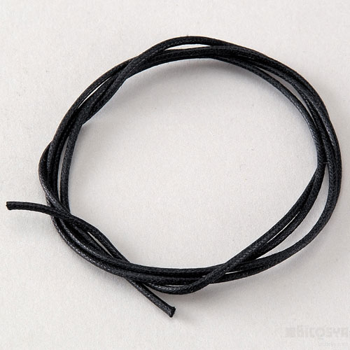 トンボ玉を通して、ペンダントやブレスレットを作るのに使います。10本組800mm ろう引きひも 黒（紙工作・パーツ 工作材料 夏休み 冬休み 自由研究 工作）