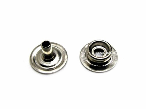 BELL STAR,II,III,SIMPSON,SHOEI S-12シールド専用スナップボタン（リベット付） ヘルメットのスナップボタンです。 色んな形状のスナップボタンが存在していますが、本商品は、BELL STAR,II,III,SI...