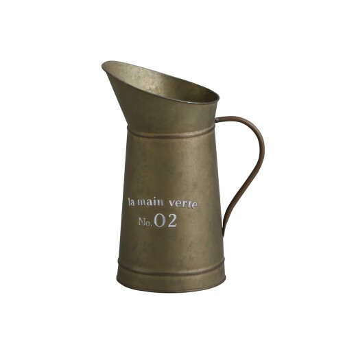 アビテ グランディール・ピッチャー・L W22×D15×H30cm MW-909-AA サイズ:約W22×D15×H30cm 素材:アイアン、ブリキ 生産国:中国 グランディール・ピッチャー・L アンティーク風の見た目とエンボスロゴがおしゃ...