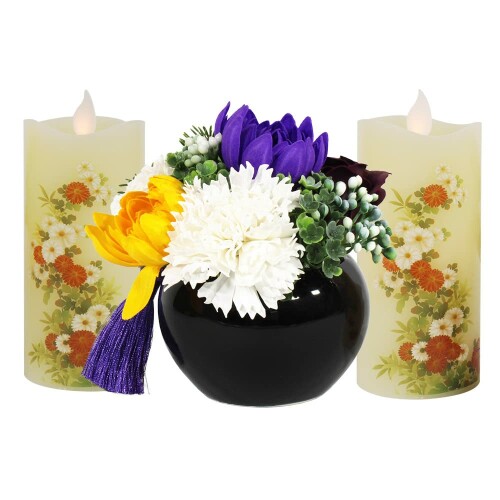 仏花 黒器 ＆ LED ローソク 菊花 2個 いろはあかり Sタイプ 2個セット 仏壇用 供養 ローソク 仏具 進物 御供 (S菊花2個＆ほのかブラック) 大好評のLEDローソク【いろはあかり】シリーズに ひとまわり小さいSサイズ新登場! ...