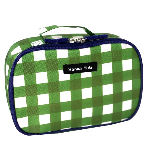 ハンナフラ おむつポーチ(マルチポーチ) ギンガムグリーン 横21×幅15×高さ7cm　95g おでかけで必要な枚数のおむつがすっきり収納 コンパクトなサイズながら、新生児から一番大きいパンツ型まですべてのステージに対応 ふっくらフタが膨ら...
