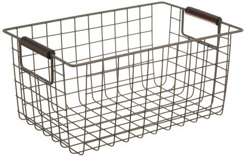 パール金属 バスケット ブラウン Sサイズ ワイヤーバスケット 木柄 N-8317 製品サイズ(約):幅320×奥行205×高さ145mm 材質:本体/スチール(サンド粉体塗装)、取っ手/天然木(ビーチ材) 原産国:中国 サニタリーまわりや...