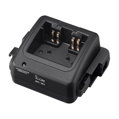 アイコム 1口タイプ急速充電器 4台まで連結可能 ACアダプター(BC-165)別売 BC-161#22 黒 4台まで連結可能 ※別売りのACアダプターBC-165が必要 入力電圧 DC15V 旧型番BC-161#02の後継機です。BC-1...
