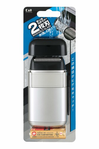 貝印 KQ0369ポケシェーバー 商品サイズ(幅×奥行×高さ):75mm×31mm×170mm 内容量:1個 2枚刃が本格的な切れ味を実現 携帯ポケットサイズの小型電動シェーバー 水洗いできる 商品紹介 ■2枚刃が本格的な切れ味を実現 ■携...