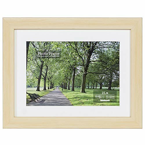 ナカバヤシ 樹脂製写真額 2L判 ナチュラル F-SP-101-N フレーム外形寸法:タテ197xヨコ248x厚み15mm、マット窓サイズ:タテ115xヨコ166mm 本体重量:420g 最大収納用紙サイズ:タテ165xヨコ216mm フレ...
