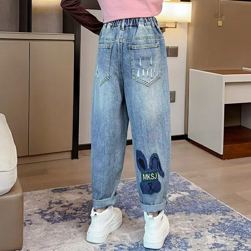 商品説明素材綿、他カラー 写真参考&nbsp;サイズ サイズ(cm): 120ズボン丈約70、ウエスト約48、ヒップ約88、おすすめ身長98-108cm 130ズボン丈約75、ウエスト約50、ヒップ約92、おすすめ身長108-118cm 1...