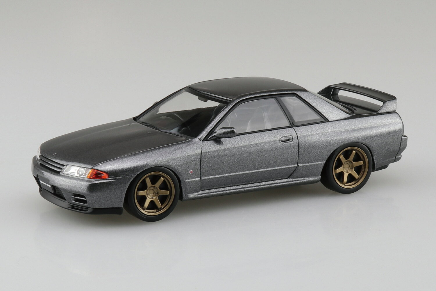 No.14CU-GG 1/32 ニッサン R32スカイラインGT-R カスタムホイール ガングレーメタリック アオシマ 楽プラ スナップキット プラモデル ※大変申し訳ございませんが現在、【北海道、沖縄は配送不可】となっております。 ※ 画...