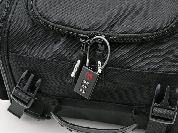 【適合】汎用ヘルメットやバッグのイタズラ抑止に役立つダイヤルロック。ロック本体はヘッドが360度回転するので使いやすく、ダイヤルは「0〜9」の数字3桁で任意に設定可能。・タイプ：ストレート　・カラー：ガンメタ　・ワイヤー長：100mm・南京...