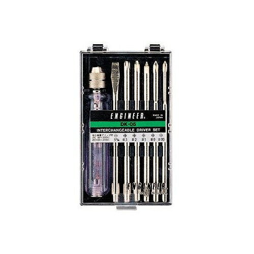 商品内容 商品名 　エンジニア DK-05 差替ドライバーセット サイズ：81X145X29mm 材質：S45C(軸部)、プラ(ケース部) 低圧用：AC80〜300V/DC100〜250V 状態 新品未使用 内容 1個 ●サイズ：81X14...