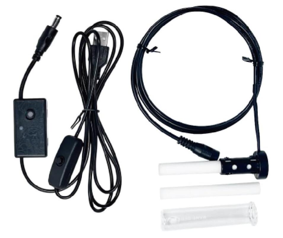 マメフォグジェネレーター ガラスカバー付き 超小型加湿器 (ブラック) マメシリーズに超小型の加湿器　『　マメフォグジェネレーター　』　が新登場！ 高い湿度を必要とする生体や植物に使用ができるコンパクト加湿器で水槽やテ ラリウム、パルダリウ...