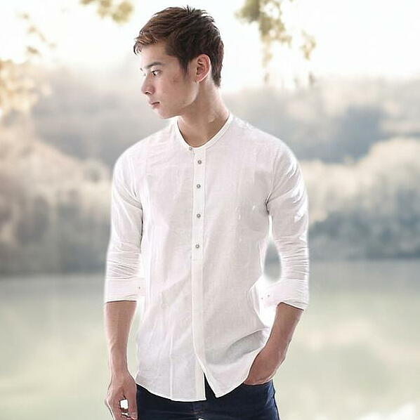 【POLIM-PIER】ポリンピア メール便の詳細はこちら でご確認下さい。 麻と綿の素材で清涼感のある長袖シャツです。 襟はノーカラーなので首元すっきり。 ボタンはお花模様。 フロントの打合いはした半分が比翼仕立てになっております。 【ヨ...