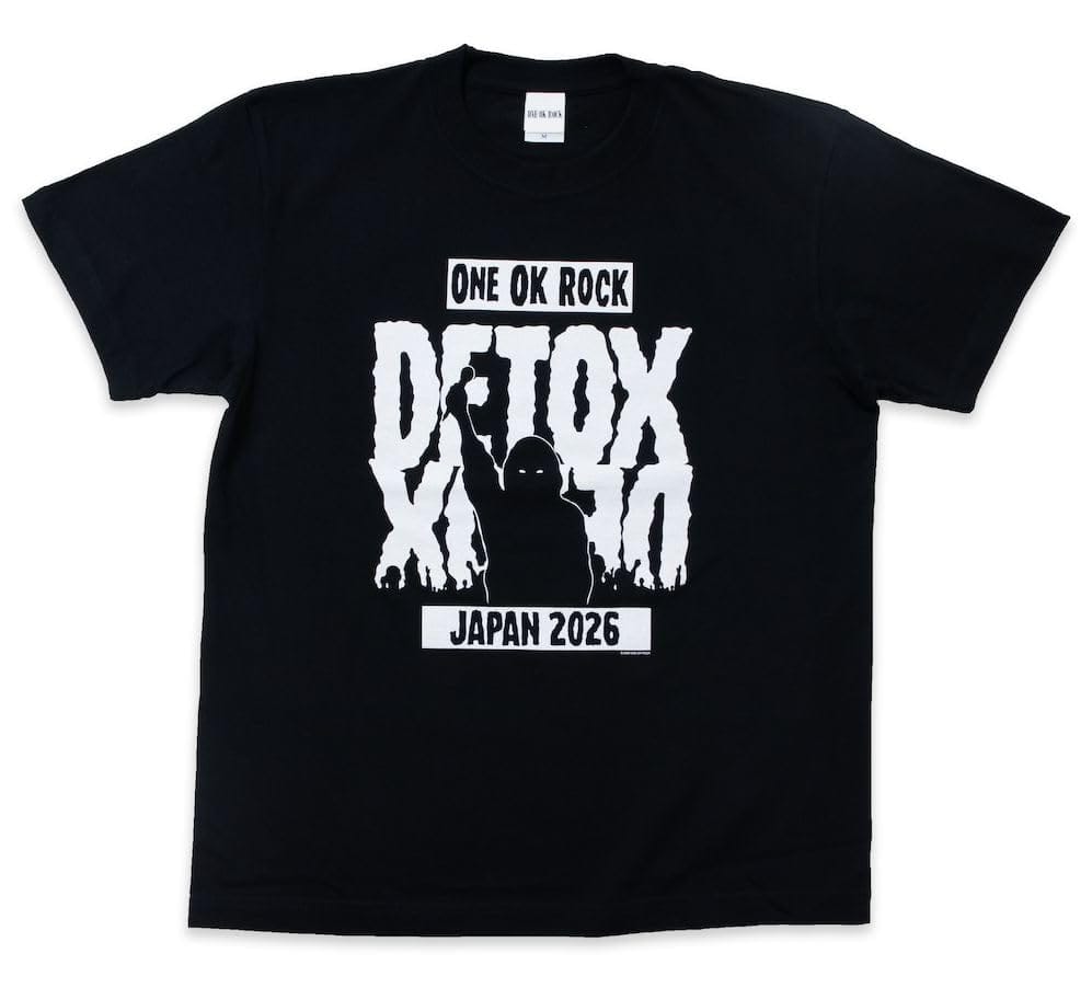 「BLARE FEST. 2026」を象徴するワンオクロックTシャツ、ブラックボディの存在感が際立つ一枚です。こちらはMサイズです。フロントに刻まれたBLARE FEST.のロゴと空気感は、爆音と熱狂が交錯したフェス当日の高揚をそのまま閉じ...