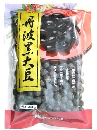 品種　丹波黒豆 規格　200g　2Lサイズ 商品説明　兵庫県で育った丹波黒豆です。ふっくら柔らかな大粒2Lサイズです。「畑の肉」と呼ばれる程栄養が豊富で、煮豆として最適です。大粒でふっくらと煮上がり、風味豊かな豆です。年末のお節には欠かせな...