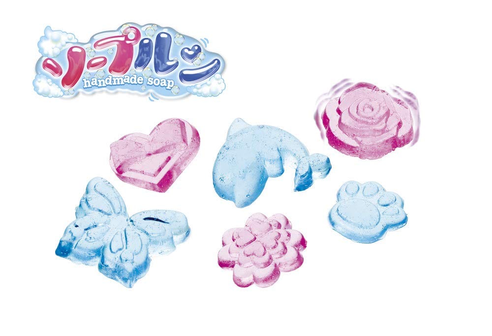 ぷるぷるカワイイ石けん「ソープルン」♪混ぜるだけで簡単にぷるぷる感触のせっけんがつくれちゃう!つくって触って癒される、いい匂いのせっけんだよ♪SEGATOYS対象年齢 :6才以上