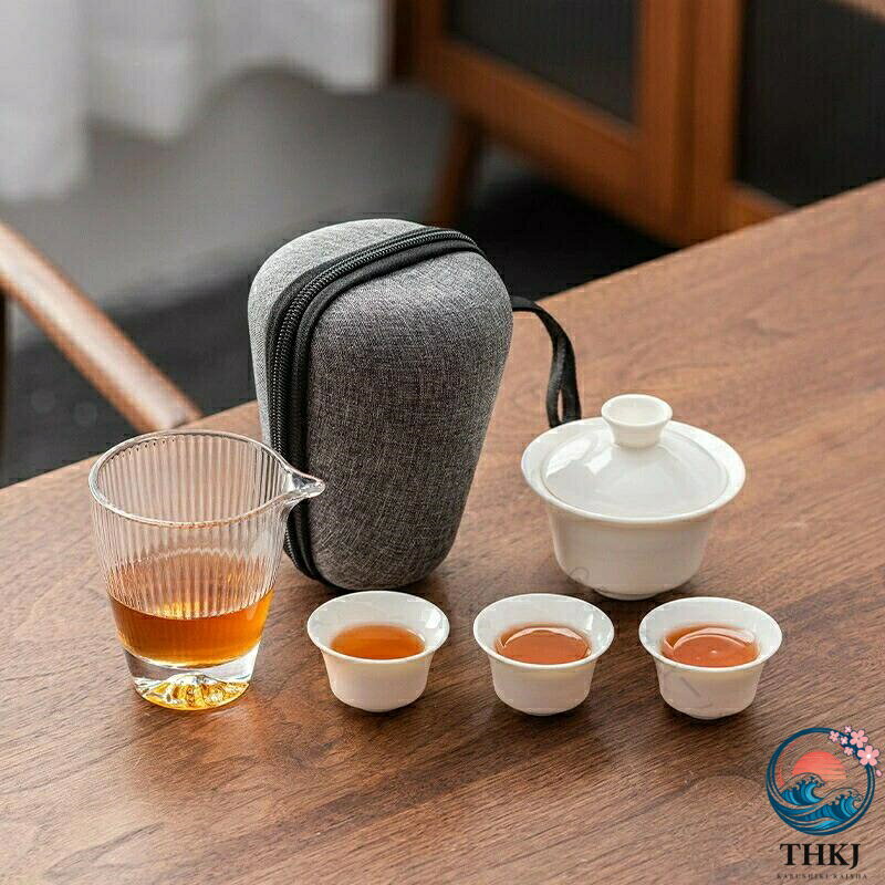 商品：中国茶セット カンフーホワイト翡翠ティーセット ティーセット 中国茶セット 旅行ポータブルバッグ、アウトドア、ホテル、ビジネス商品内容：急須150ml*1；湯呑み35ml*1；ガラスカップ200ml；収納バッグ*1中国の茶文化の優雅さ...