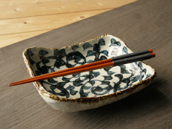 ☆ラッピング詳細はこちらクリック☆ ↓↓↓↓↓↓↓↓↓↓↓↓↓ 【お祝い,お返し,寿,内祝い】【贈り物,プレゼント,ギフト,gift】 【楽ギフ_のし】【楽ギフ_のし宛書】 ・サイズ22x18x8cm・重さ760g・材質陶器（美濃焼）・レン...