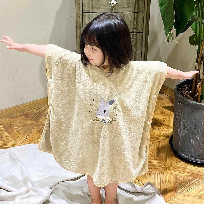 ・主な素材: コーラルフランネル・重量: 約200-300g・柄: クマ、ウサギ、鹿・サイズ展開: M(60×60cm)、L(70×75cm)、XL(70×95cm)・生地仕様: 150D・仕上げ: 包み縁