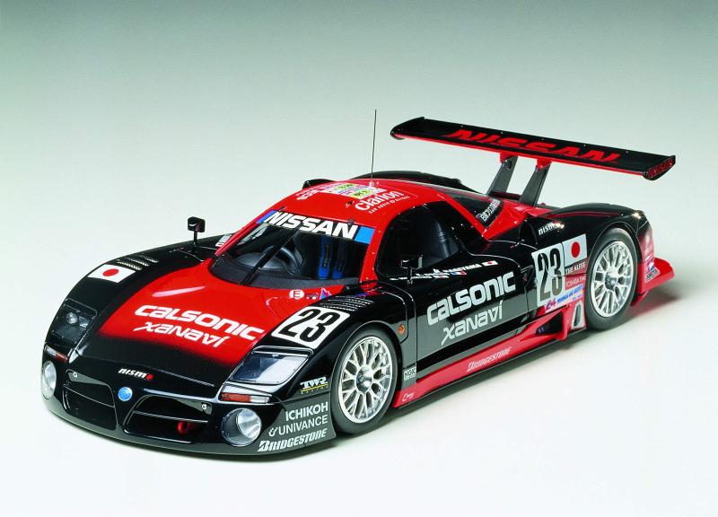 タミヤ 1/24 スポーツカーシリーズ No.192 ニッサン R390 GT1プラモデル 24192組み立て塗装が必要なプラモデル。別途、接着剤や工具、塗料等が必要。1/24スケール未塗装プラスチック組み立てキット完成サイズ:全長194mm