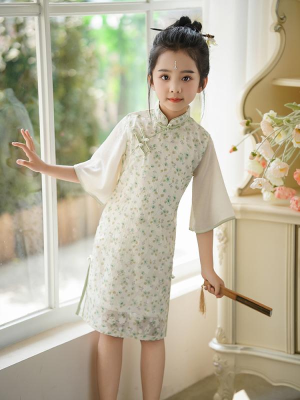 ・性別: 女性・主な素材: ポリエステル80%、綿20%・柄: 花柄・生地加工: 柔軟加工・デザイン: セットアップ・厚さ: 厚手・スタイル: チャイナドレス・テイスト: 中華風・カラー展開: ピンク、グリーン、シャンパン・対応身長: 11...