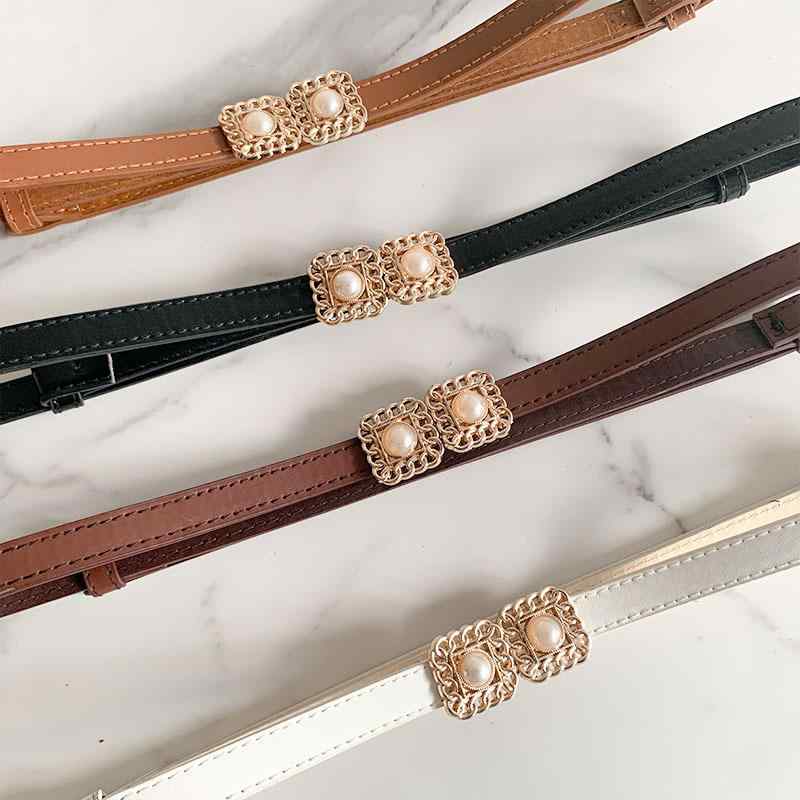 ・素材: PUレザー・ベルトバックル素材: PUレザー,合金・留め具: フックバックル・カラー: ブラック,ホワイト,コーヒー,キャメル・幅: 細身 (2cm未満)