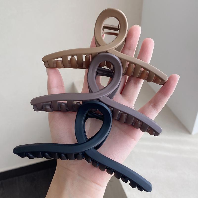 ・カテゴリ: ヘアアクセサリー・種類: クラークリップ・対象: 女性・素材: プラスチック/樹脂・加工: 手作り・装飾素材: ステンレス・スタイル: 高級感・スタイル分類: ファッション通勤・カラー展開: ブラック、ダークブラウン、カーキ、...