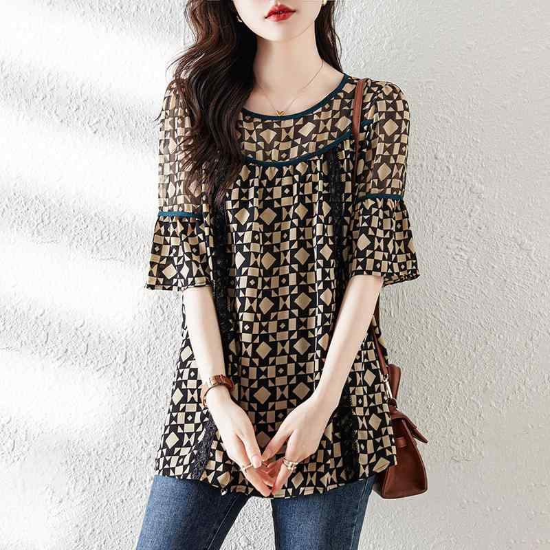 ・カテゴリ: Tシャツ・スタイル: 通勤・主な素材: ポリエステル 50-70%・柄: 幾何模様・袖丈: 半袖・ネックライン: クルーネック・袖型: ベルスリーブ・デザイン要素: スプライス・カラー展開: ブラック・サイズ展開: L、XL、...